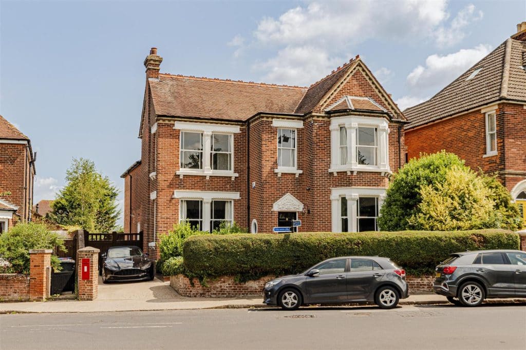 Home - Guildcrest Estates